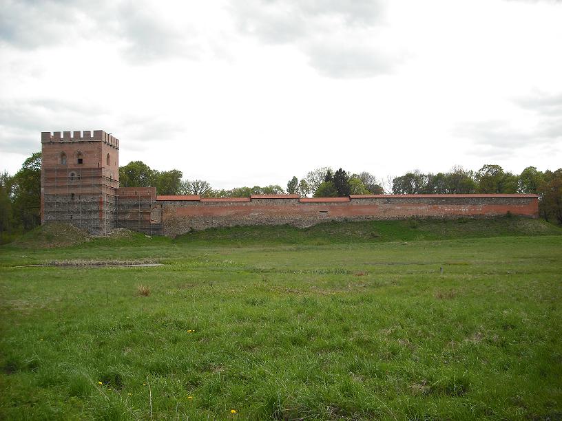 Medininkų pilis, Vilniaus r. - Miestai ir architektūra
