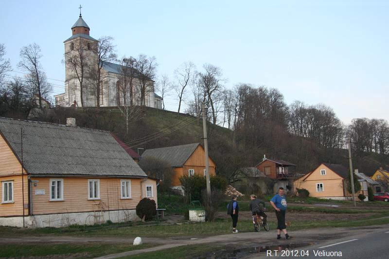 Veliuona, miestelis Jurbarko r. - Miestai ir architektūra