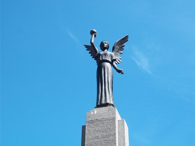 [LT] Nepriklausomybės paminklai 1918-1940 m. - Miestai ir architektūra