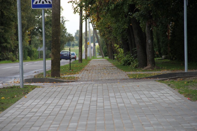 Kamajai*, miestelis Rokiškio r. - Miestai ir architektūra