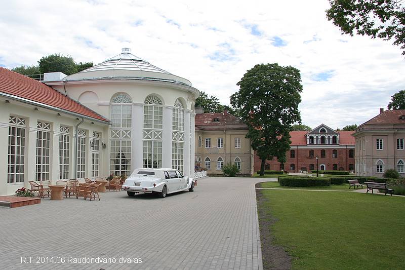 Raudondvario dvaras (pilis), Kauno r. - Miestai ir architektūra