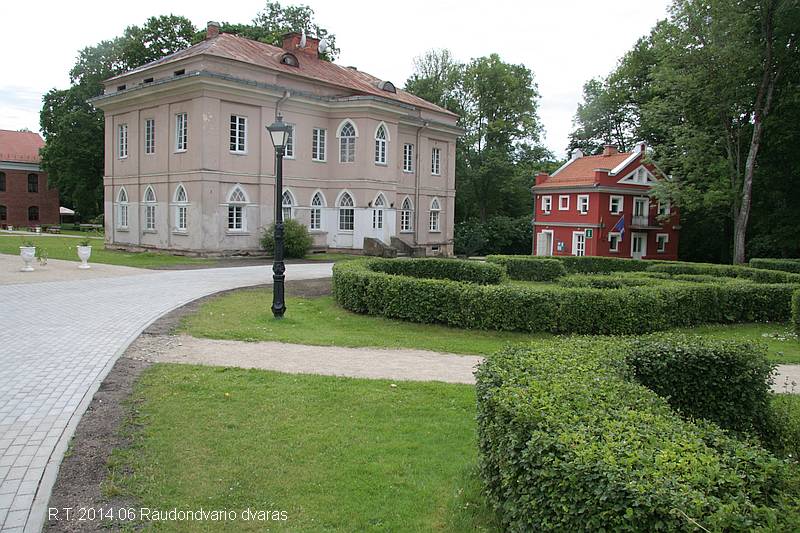 Raudondvario dvaras (pilis), Kauno r. - Miestai ir architektūra