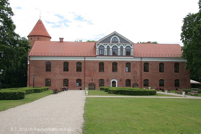 Raudondvario dvaras (pilis), Kauno r. - Miestai ir architektūra