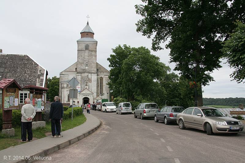 Veliuona, miestelis Jurbarko r. - Miestai ir architektūra