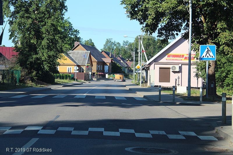 Rūdiškės*, Trakų r. - Miestai ir architektūra